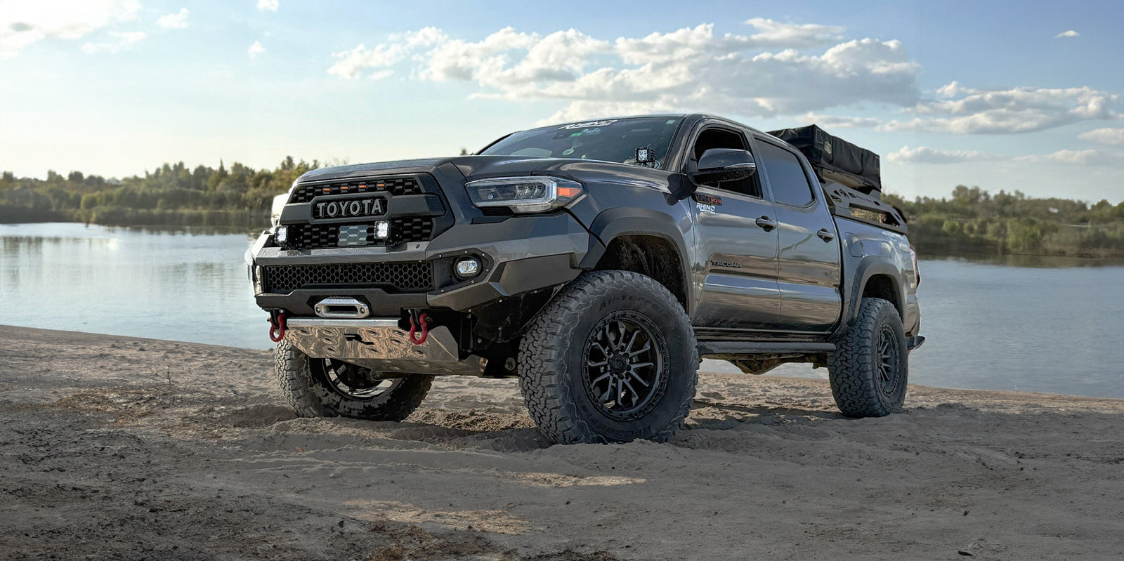 RHINO 4X4 UNITED STATES
